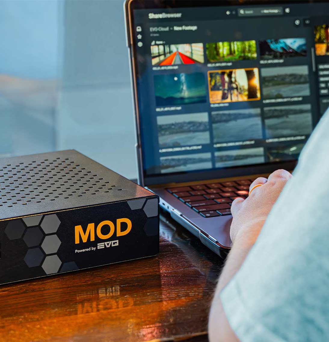 MOD Powered by EVO — SNS (Studio Network Solutions)